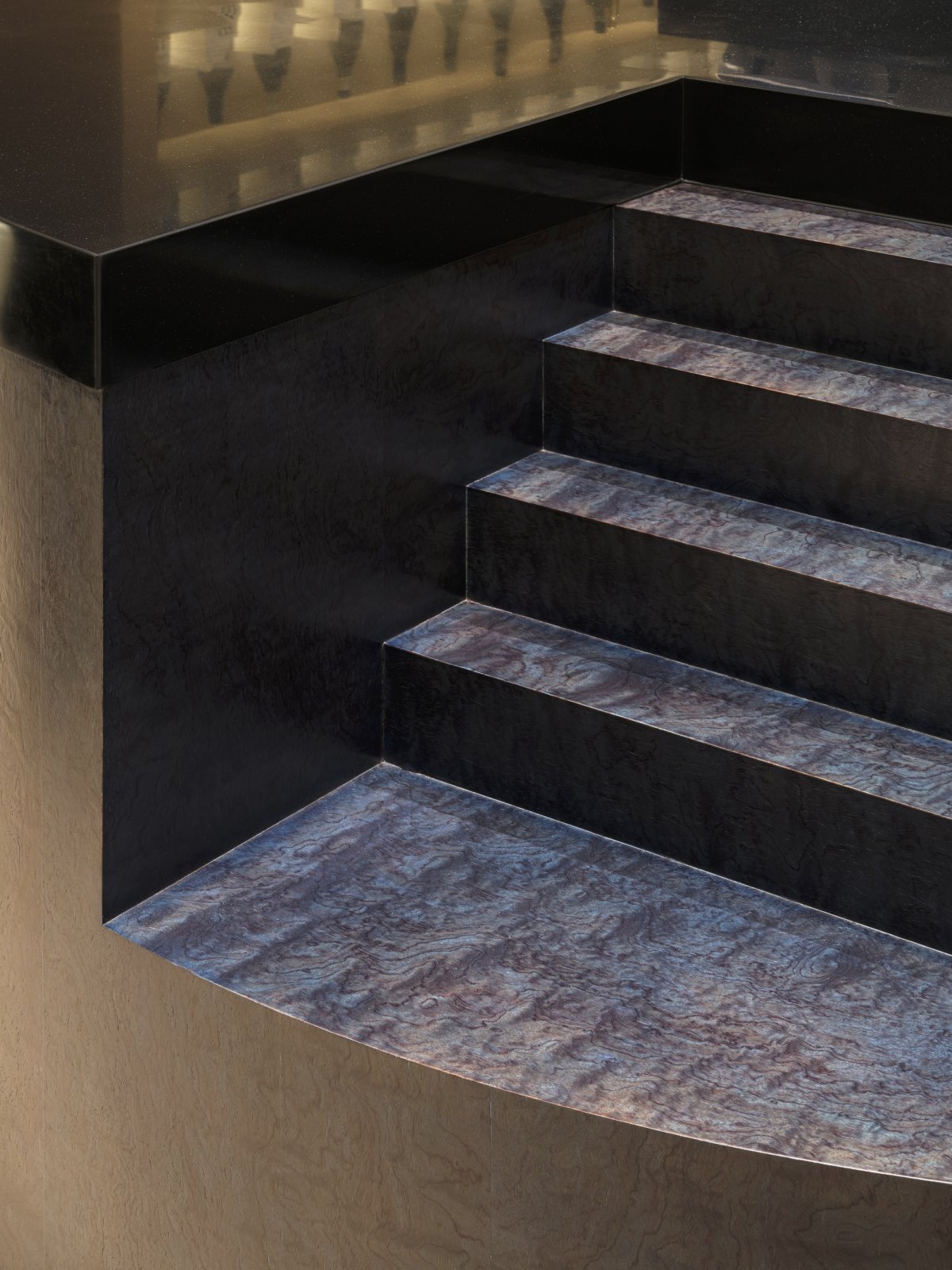 YinjiSpace - 134 x Red Tongue Boutique Store